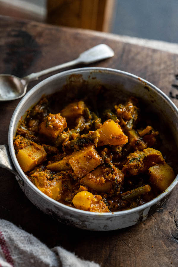 Bini's Green Bean & Potato Curry Ready Meal | Edenmoor (formerly Pipers ...